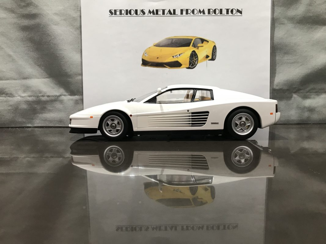KK SCALE MODELS 180502W FERRARI TESTAROSSA US VERSION 1984 WHITE 1:18 ...