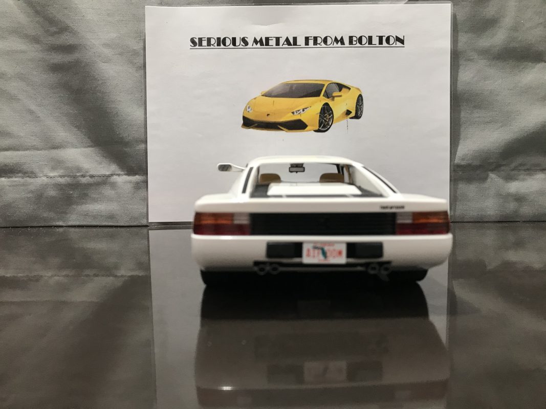 KK SCALE MODELS 180502W FERRARI TESTAROSSA US VERSION 1984 WHITE 1:18 ...