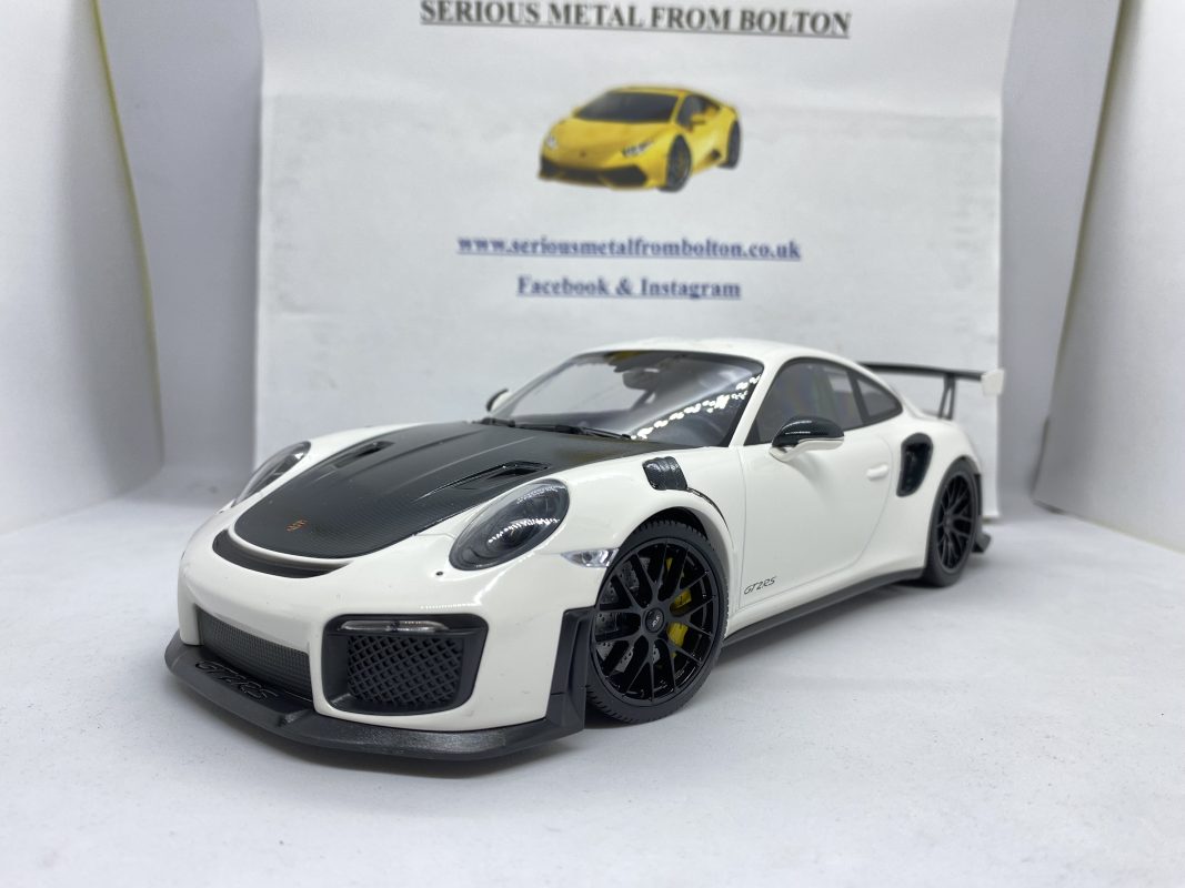 MINICHAMPS 155068310 PORSCHE 911 GT2RS (991.2) – 2018 WHITE/BLACK WITH ...